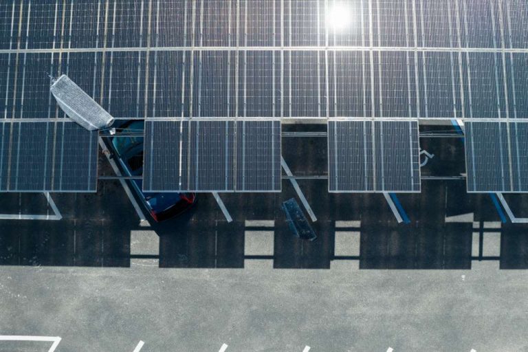 Generatoranschlusskasten: Was ist der GAK in der Solaranlage?